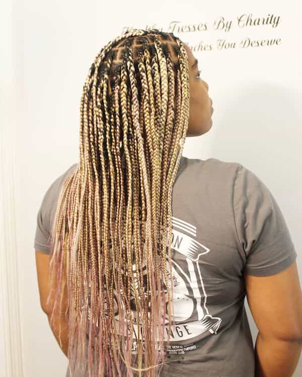 12 Dark Strawberry Blonde Hairstyles for Black Women